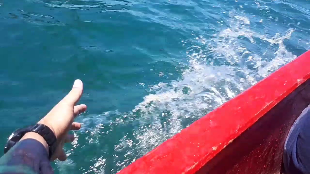 Pantai Jiko & Danau Moat - YouTube