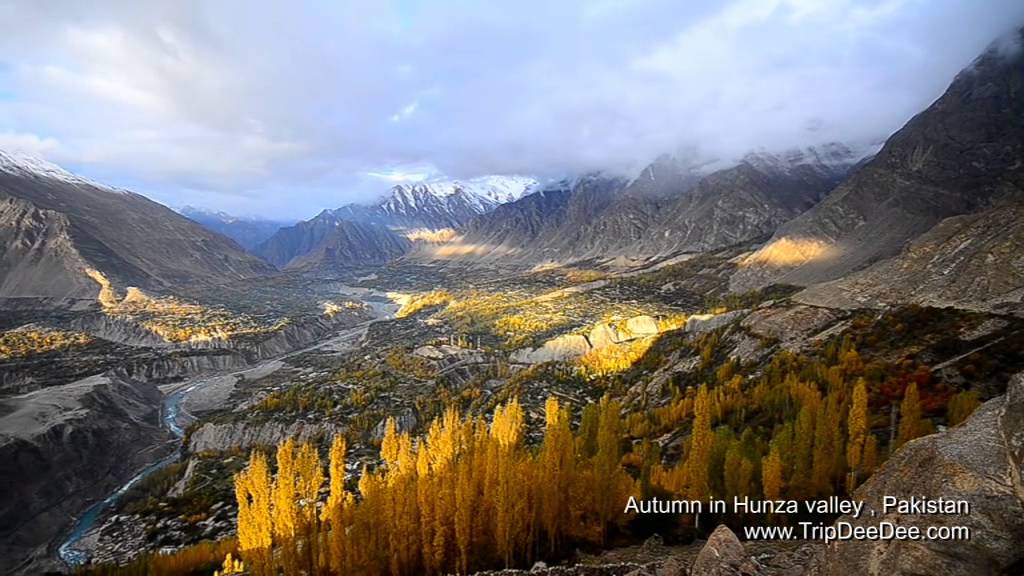 Hunza valley ในช่วงใบไม้เปลี่ยนสี - YouTube