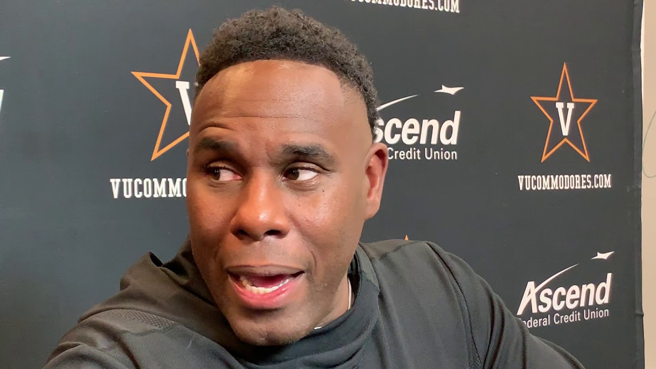 Derek Mason at VU's Media Day - YouTube