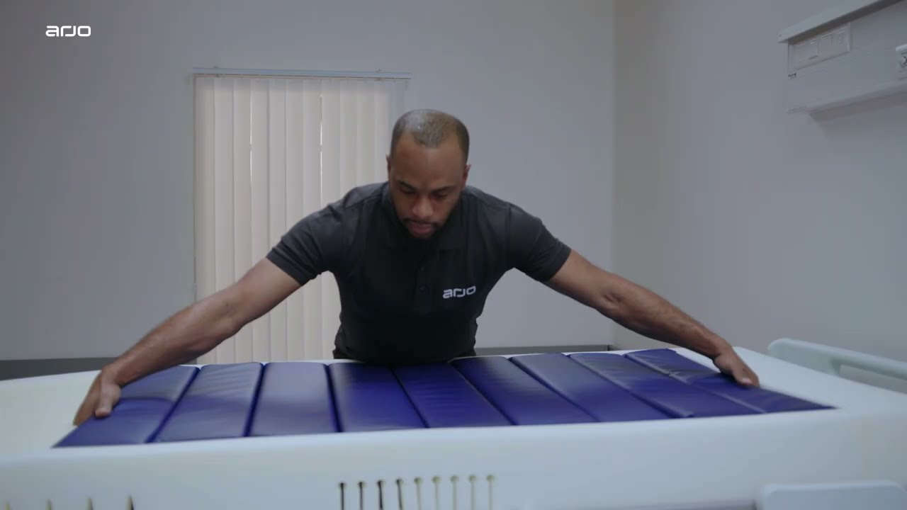Arjo - Pressure Injury Prevention - 9000X Demonstration video - YouTube