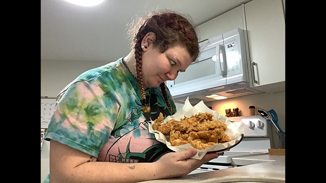 Cooking with Pyro | A Furry Cooks Fried Chicken - YouTube