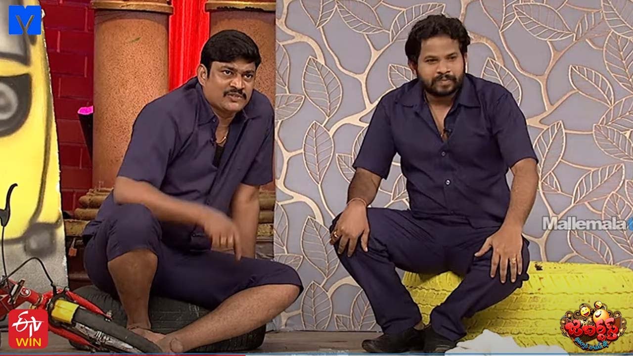 Hyper Aadi & Team Performance Promo - Hyper Aadi Skit Promo - 5th ...