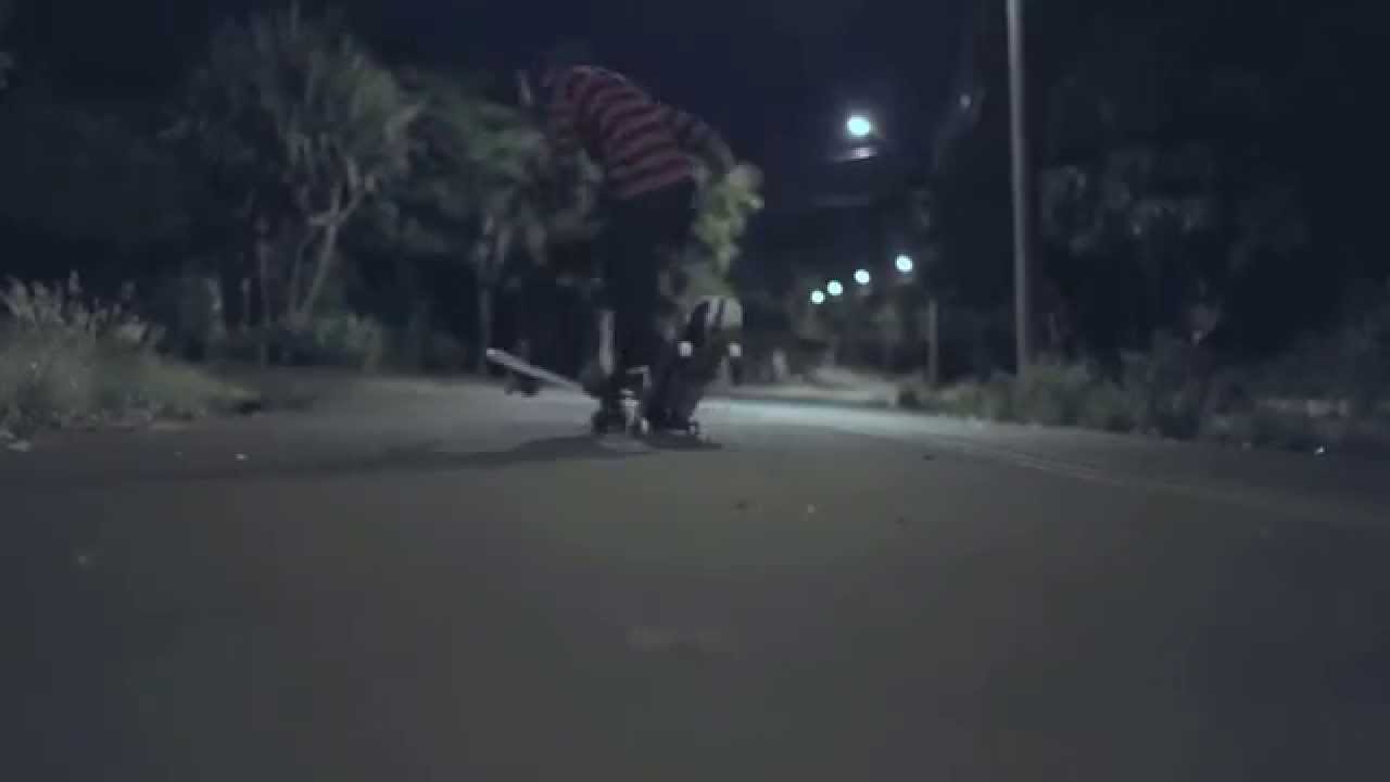 Freddy krueger skateboarding - YouTube