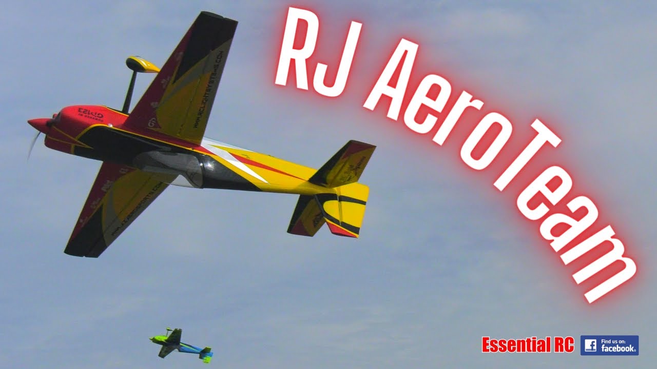 RJ AeroTeam | TIGHT RC FLIGHT FORMATION AEROBATICS - YouTube