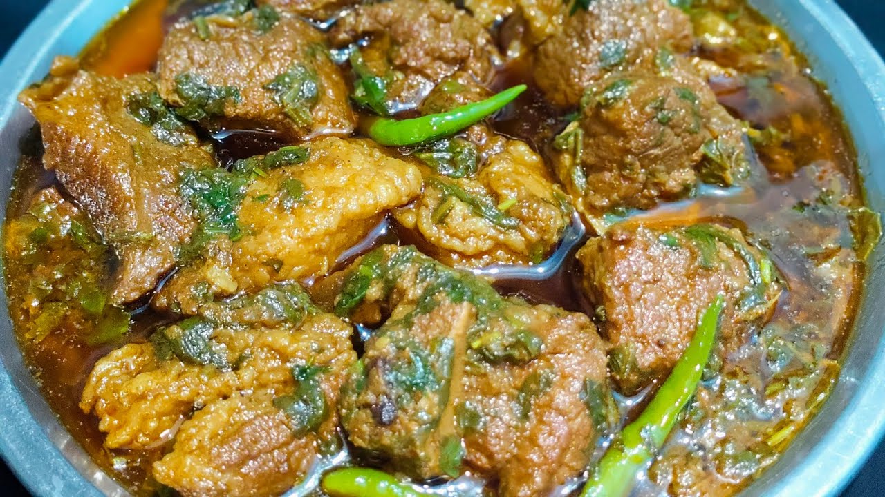 Gosht Ka Salan | Beef Palak Gosht Recipe | palak gosht shorba recipe ...