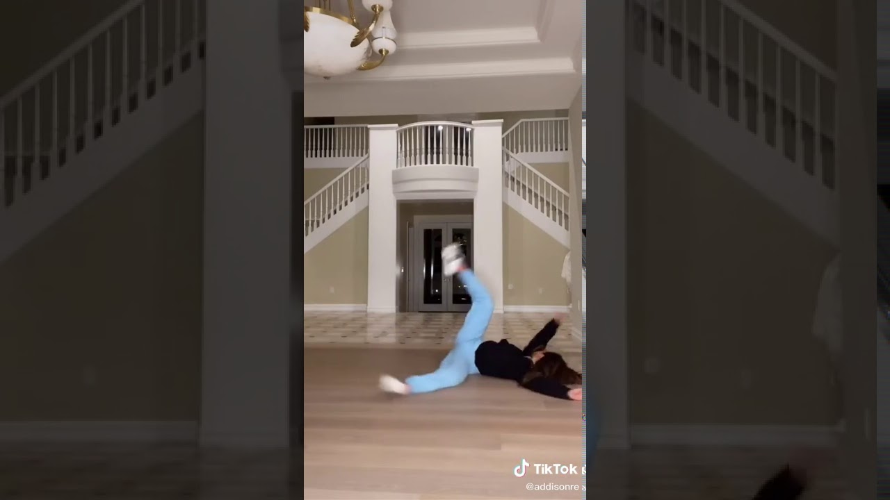 Addison Rae ass shake sexy - YouTube