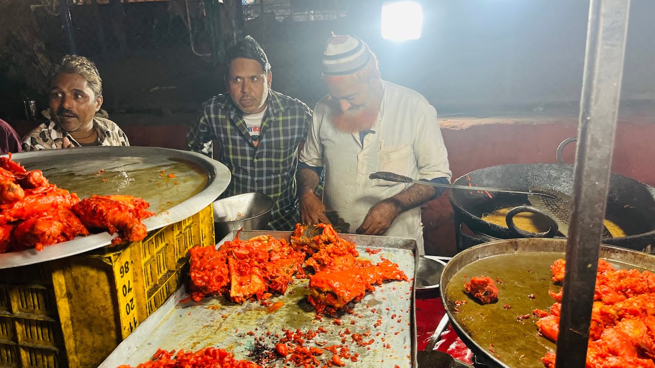 65 years old man selling Chicken and fish fried one 70₹ Hardworking ...