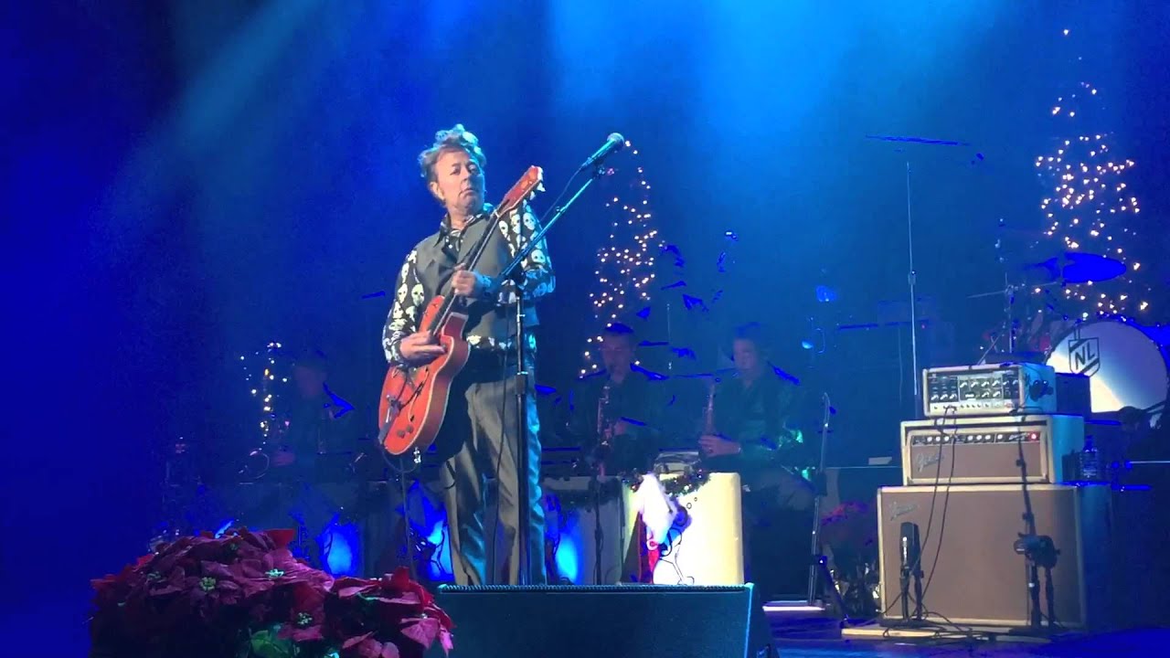 Brian Setzer Sleepwalk live at the Genesee Theater Christmas Rocks Tour ...