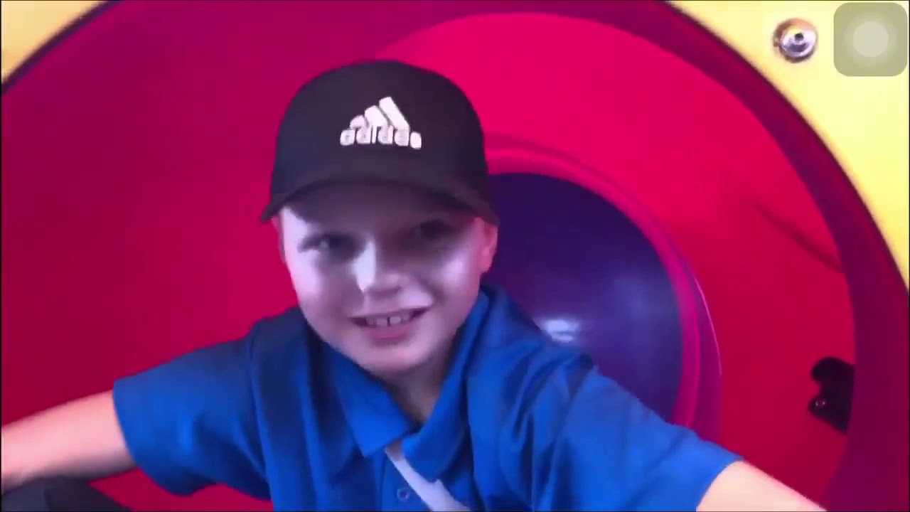 10 Yr Old Eshay Rapping - YouTube