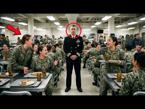 SEAL fragte scherzhaft nach ihrem Dienstgrad, bis ihre Antwort die gesamte Cafeteria erstarren ließ.