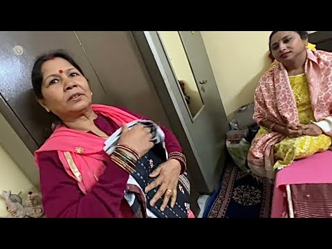 Maa Betiyon me SUIT ki LADAAI - YouTube