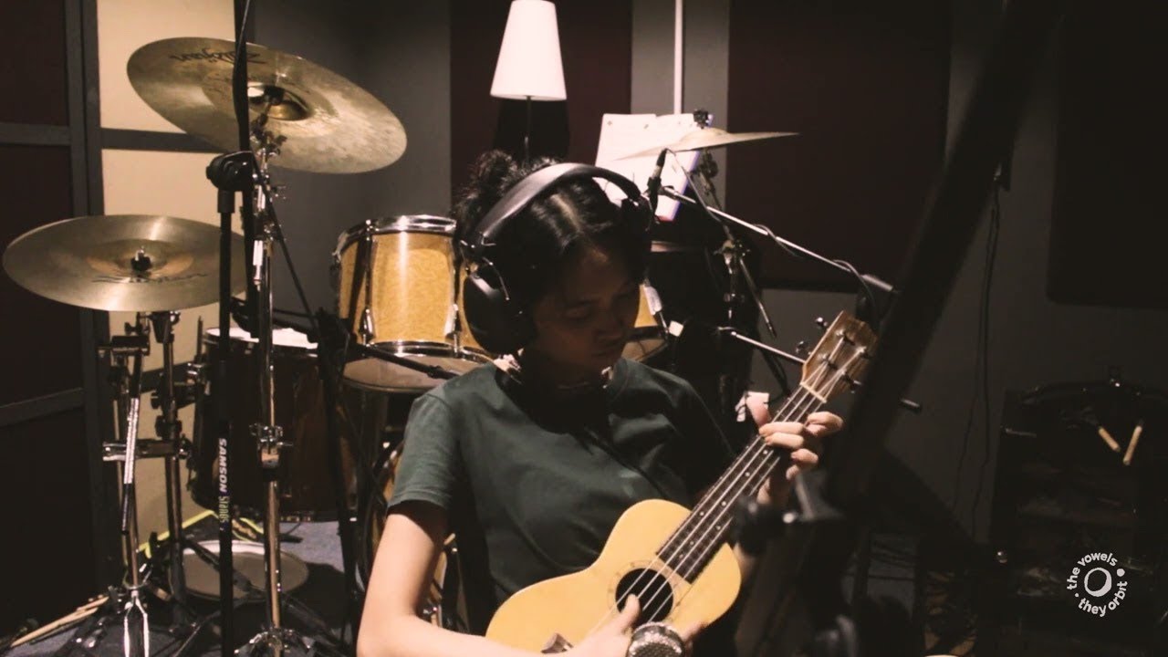 the vowels they orbit - If You Come Back To Me (inside the studio ...