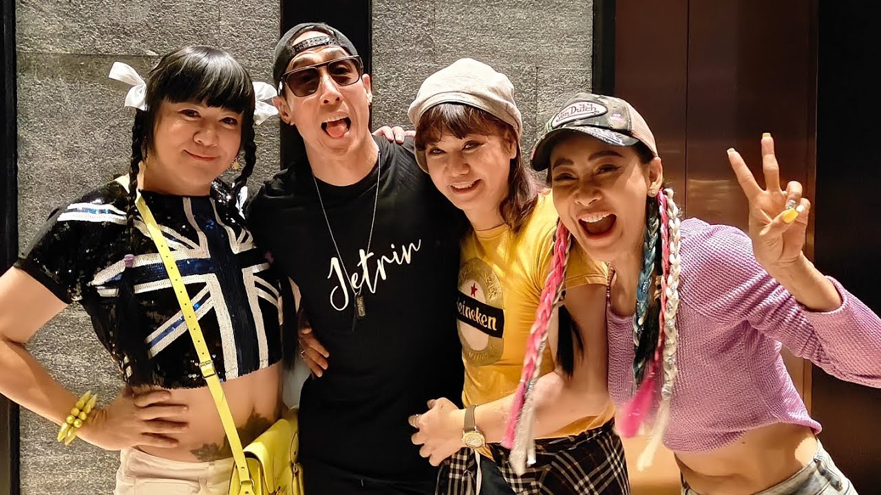 สะบักสะบอม..ร่างแหลก คือเป็นการทะลวงจุดข้อ เข่า และกระดูกสันหลัง cc.พี่ ...