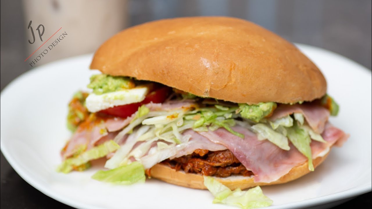 TORTAS DE PIERNA JUGOSAS Y MUY RICAS CON UNA SALSITA MUY ESPECIAL - YouTube