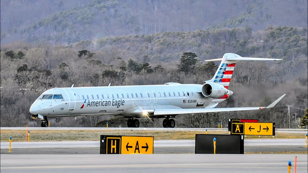 Spotting at Roanoke Regional Airport During the Sunset - YouTube