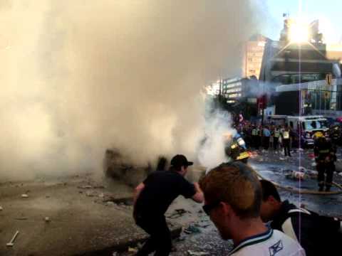 Vancouver Riot 2011 - YouTube