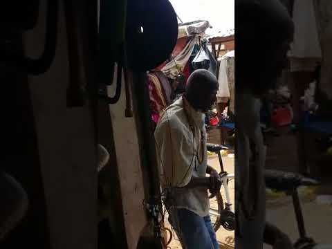 Le grand marabout du Sénégal - YouTube