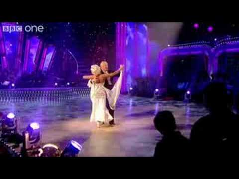John and Kristina - Strictly Come Dancing 2008 Round 1 - BBC - YouTube