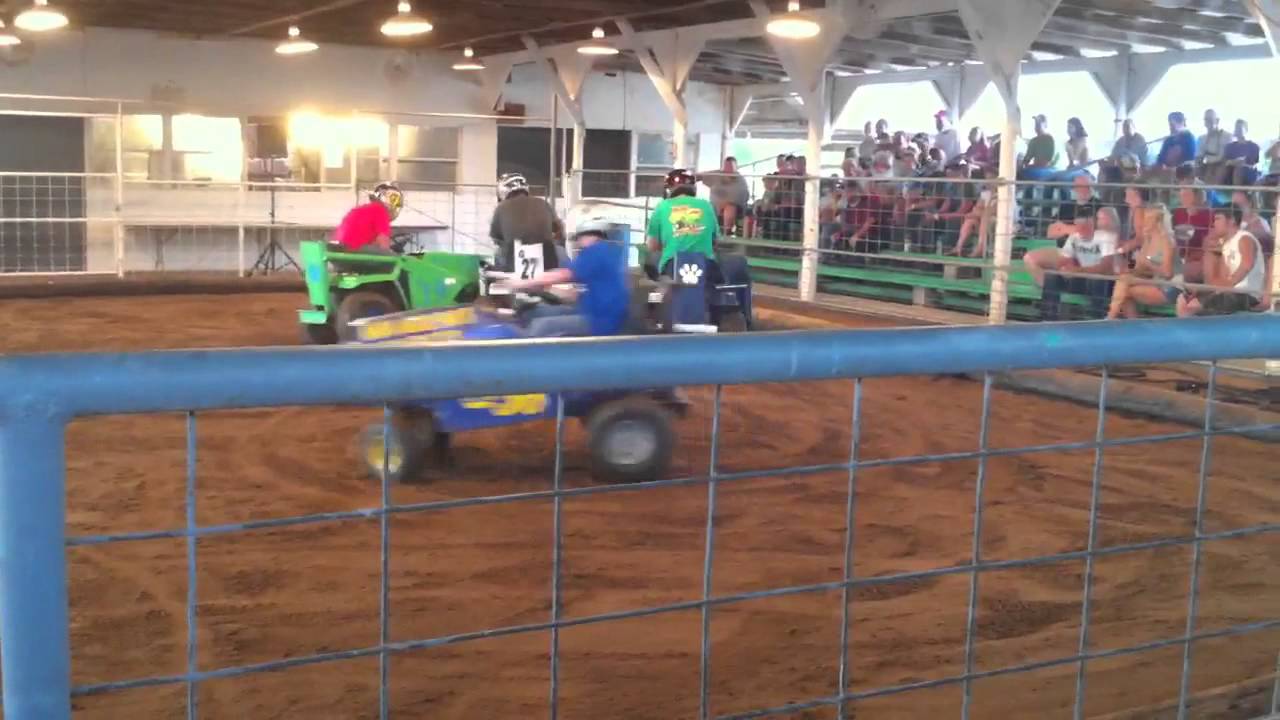 Yates Center KS lawn mower derby - YouTube