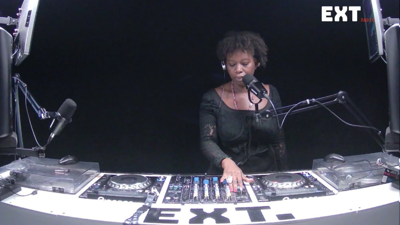 Afrolicious Mumma - 05 JUL 2025 - YouTube