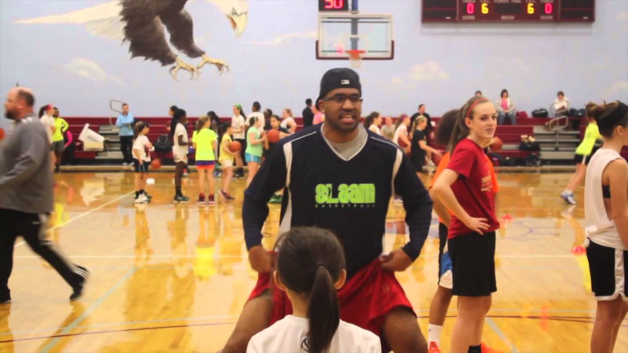SLAAM Basketball Girls Clinic - YouTube