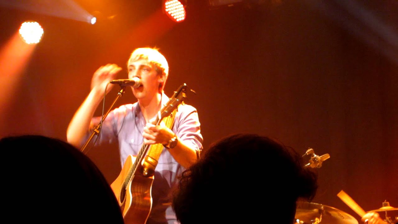 Take Chances (live)- Derik Nelson - YouTube