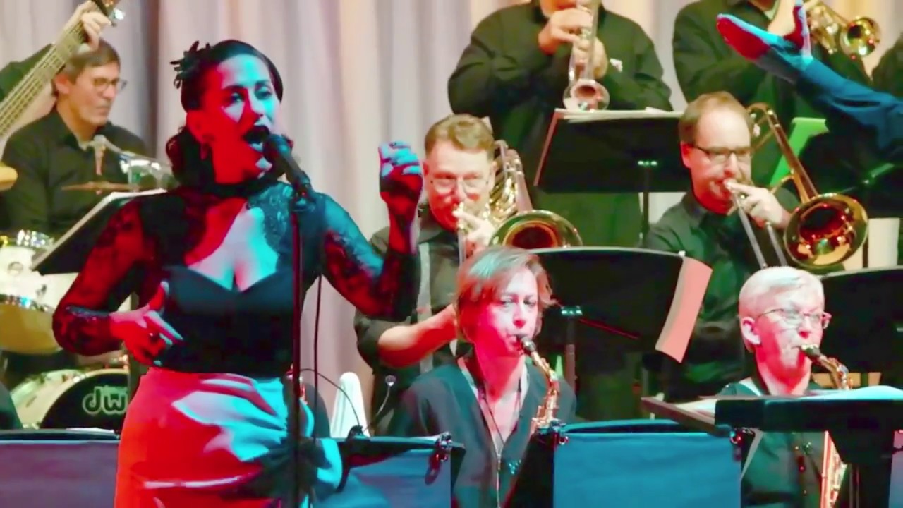 Somewhere Over The Rainbow VHS Big Band - YouTube