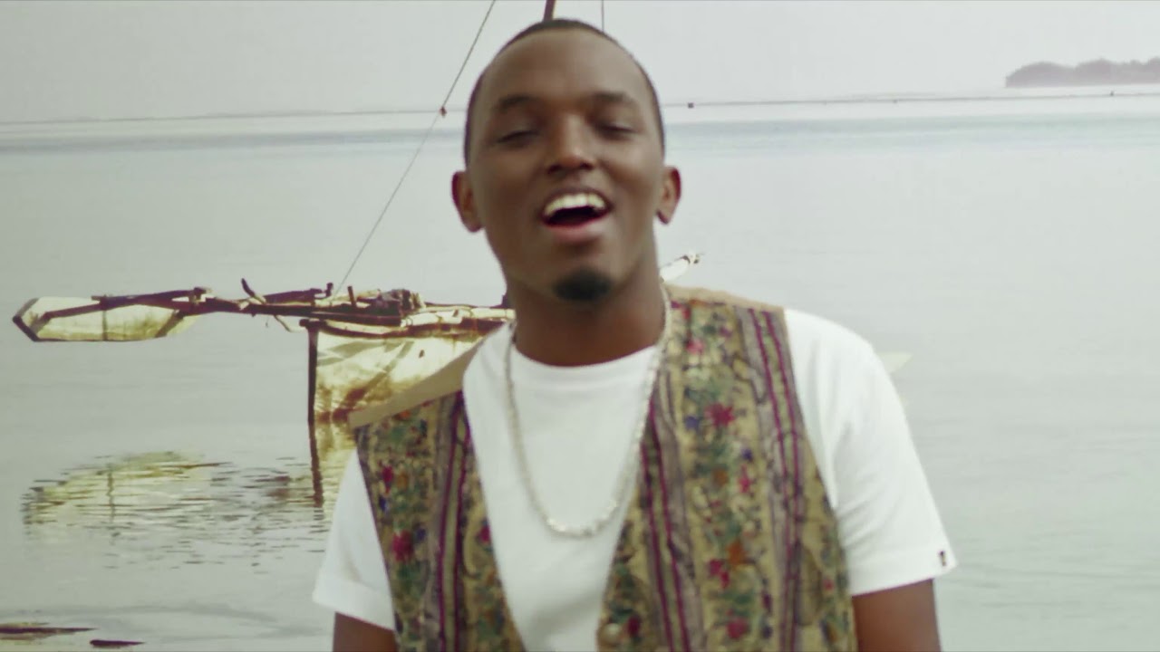 Tom Close, Life Is Bigger Official Video - YouTube