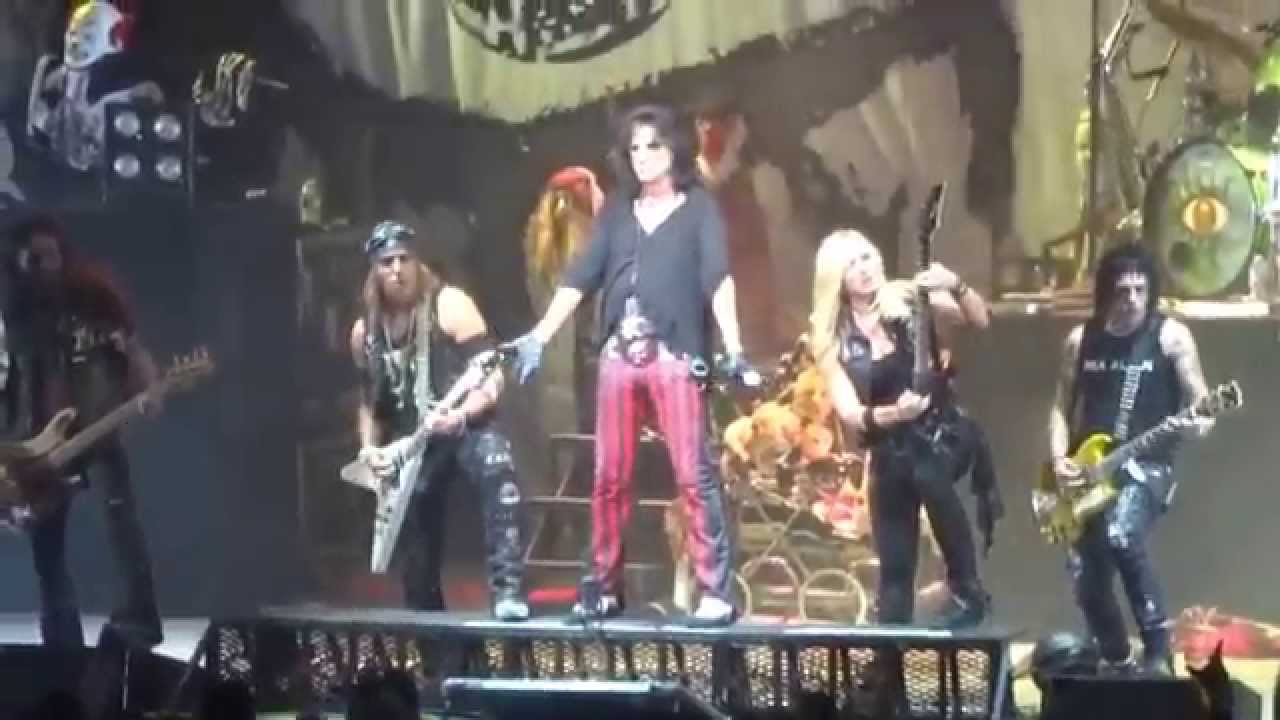 Alice Cooper - Poison - Phoenix, AZ 7.19.2014 - YouTube