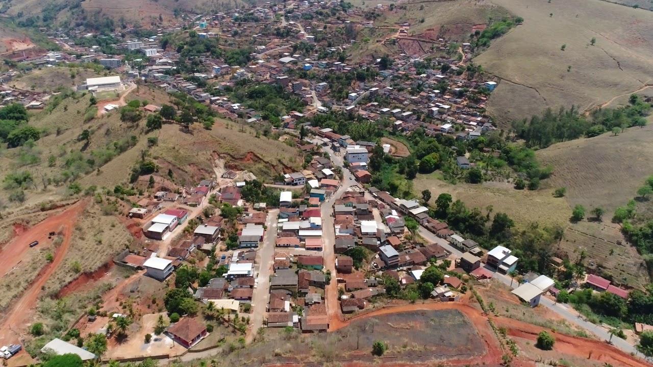 Imagens aéreas da cidade de Entre Folhas Minas Gerais - YouTube