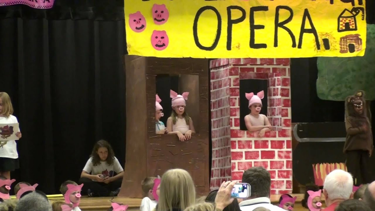 Ella's Three Piggy Opera - YouTube