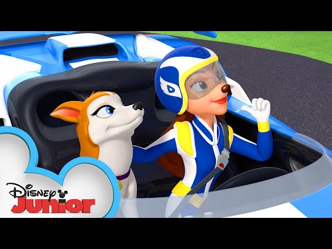 Mickey & Pluto Enter the Race 🏎️  | Mickey Mornings | Mickey Mouse Roadster Racers | @disneyjr