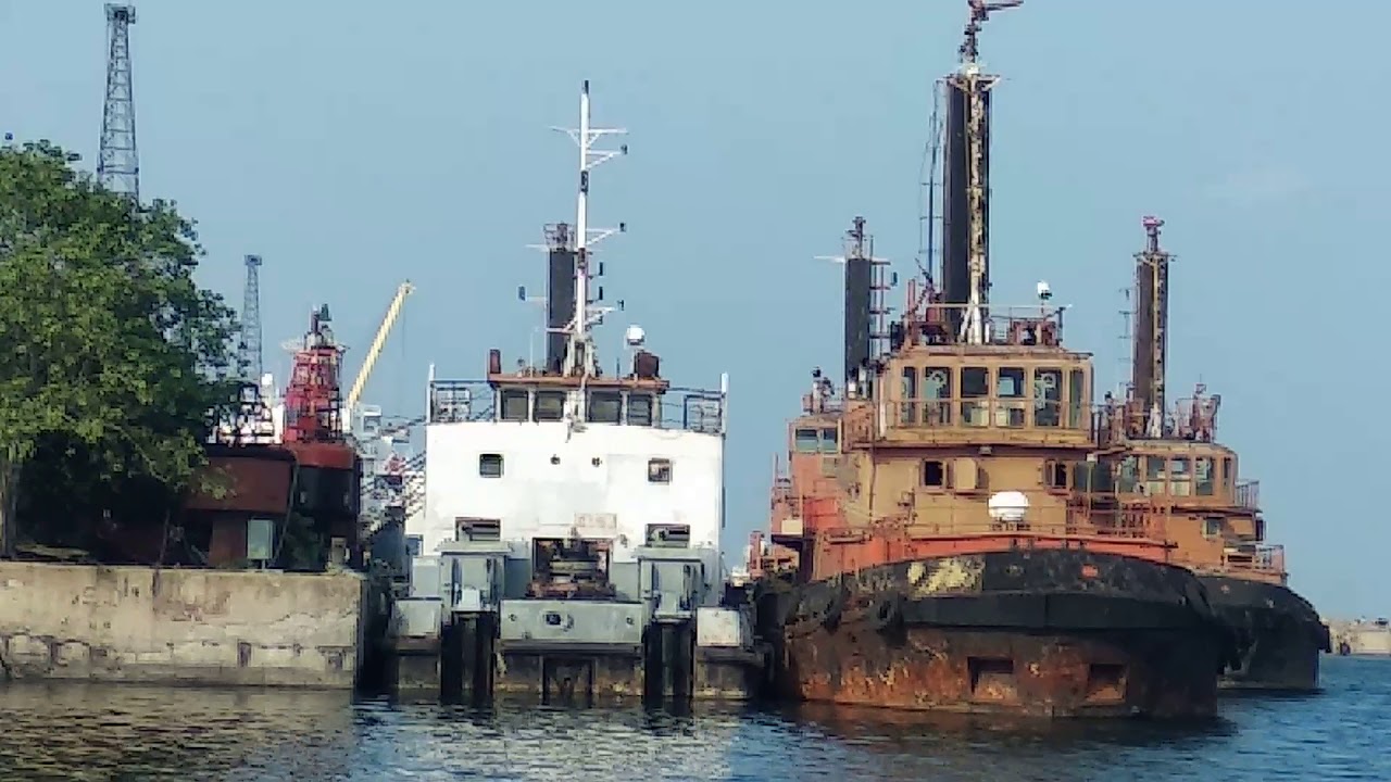 Most Powerful Tugboat|Tugboat Operation in Chennai Port|World Biggest ...
