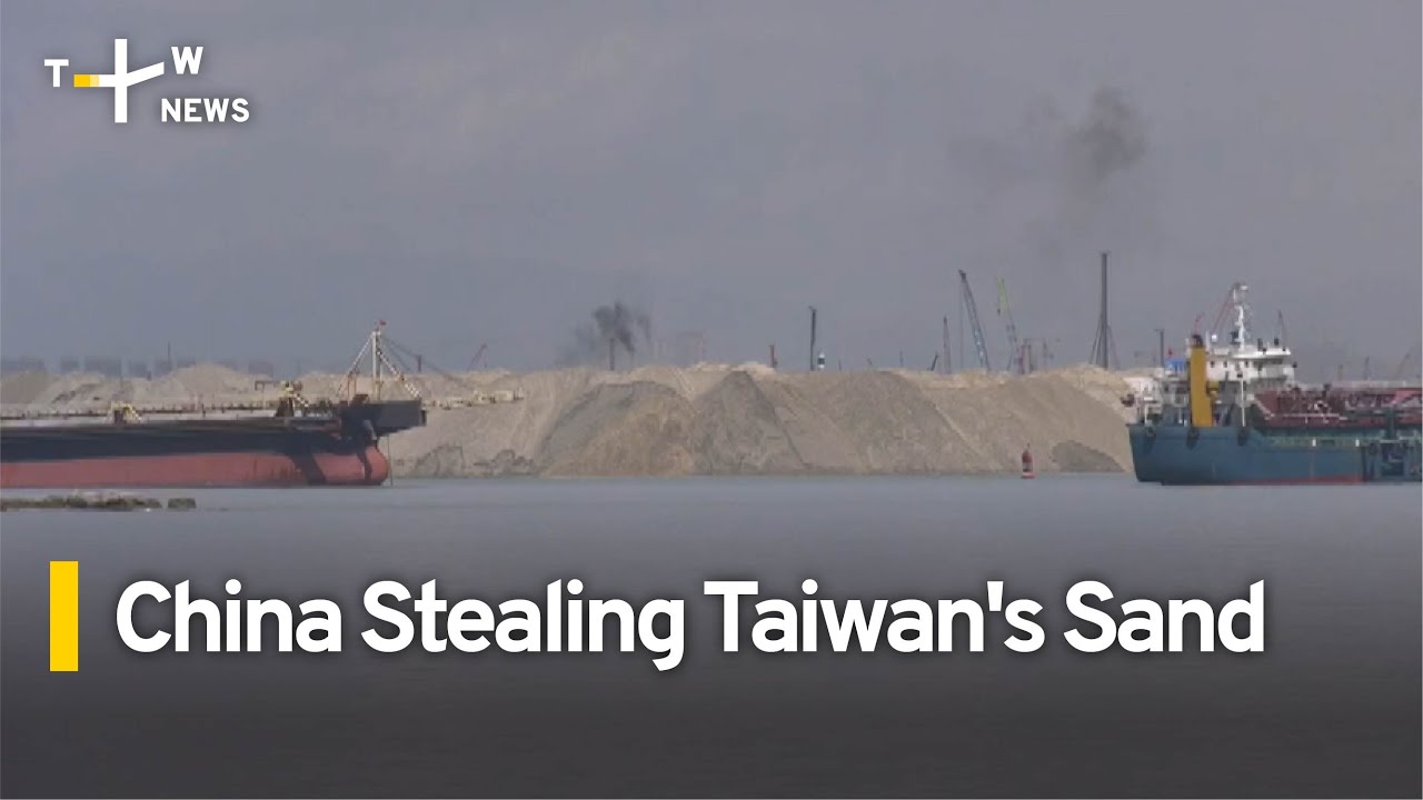 Chinese Dredgers Stealing Sand Close to Taiwan Islands | TaiwanPlus ...