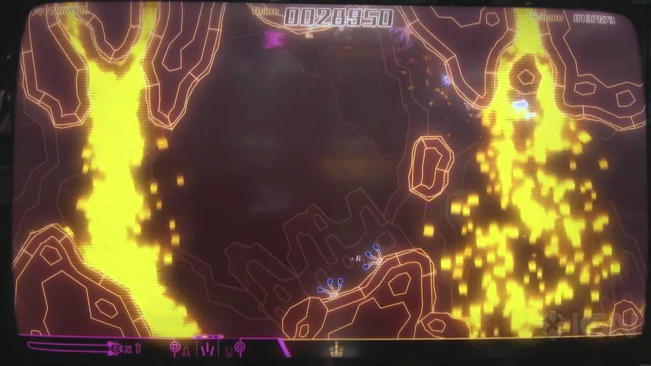 PixelJunk - E3 2011: Sidescroller Gameplay Off-Screen - YouTube