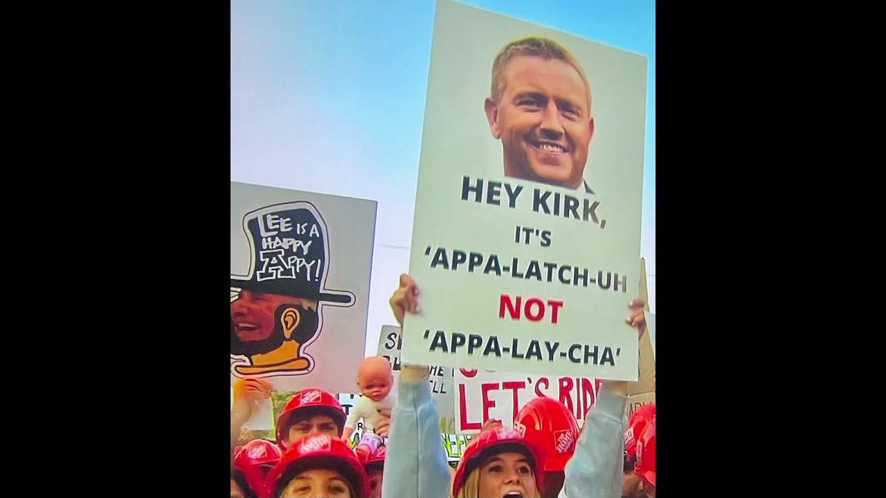 App State ESPN Gameday and Luke Combs, 2022. - YouTube