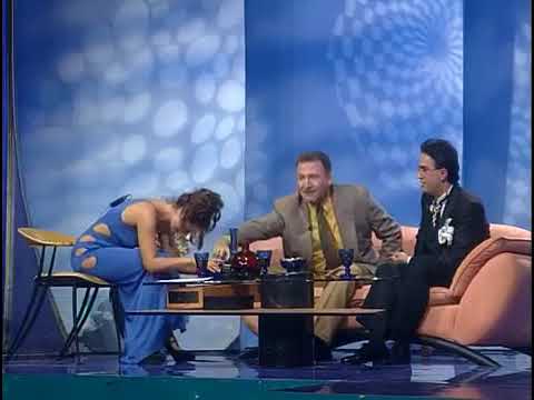 Beni yap! diyen Hülya Avşar'a Ercan Akışık'tan: Seni bi yaparım! (Hülya Avşar Show - 1996)
