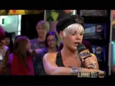 Pink - Live@Much: Interview (2 of 3) - YouTube