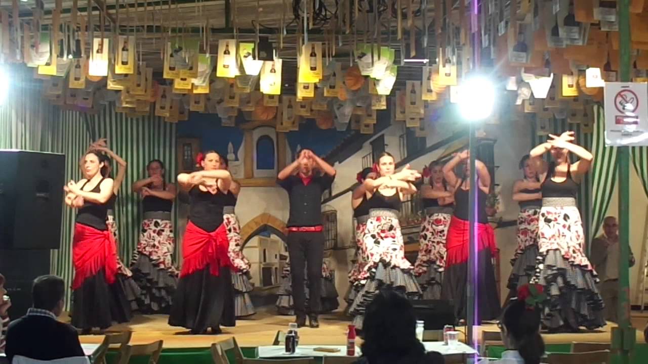 Anochecer Flamenco "Zorongo" Festival Feria 17-05-13 - YouTube