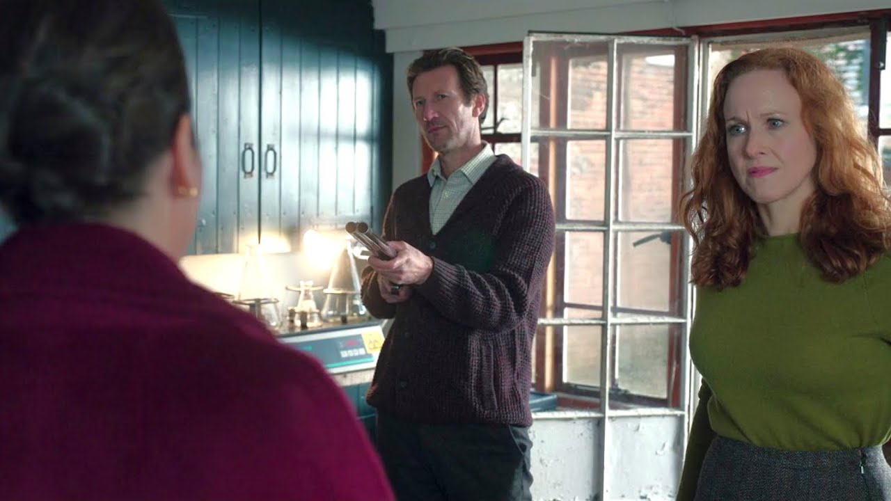 Sonya catches Dalton Couple Skrulls Scene HD | SECRET INVASION S01 ...