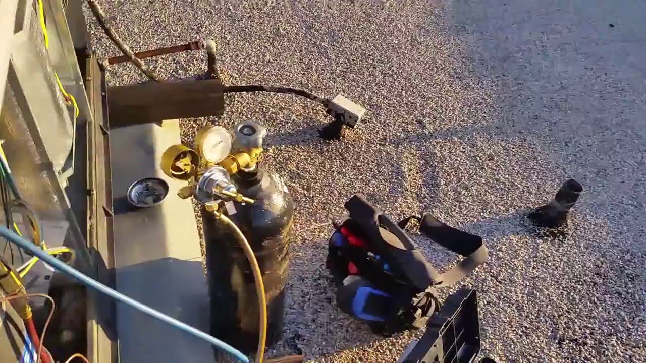 Freon Leak Package Unit - YouTube