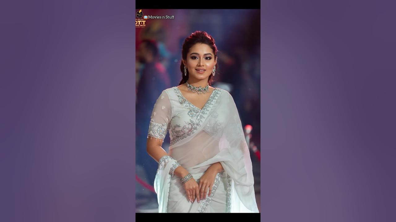 Tasnia Farin in her gorgeous white saree 😮🔥 #shorts #viralshorts - YouTube