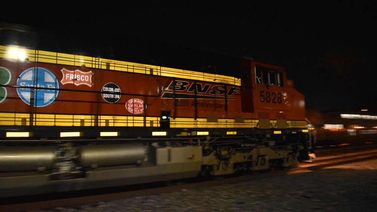 01/01/2024 Railfanning Fullerton Feat. BNSF 5828 on point, SCAX 868, A4 w/ FRA Inspection Car ...