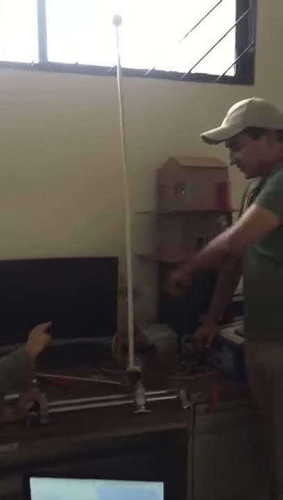 PID control of an inverted pendulum car using LabView - YouTube