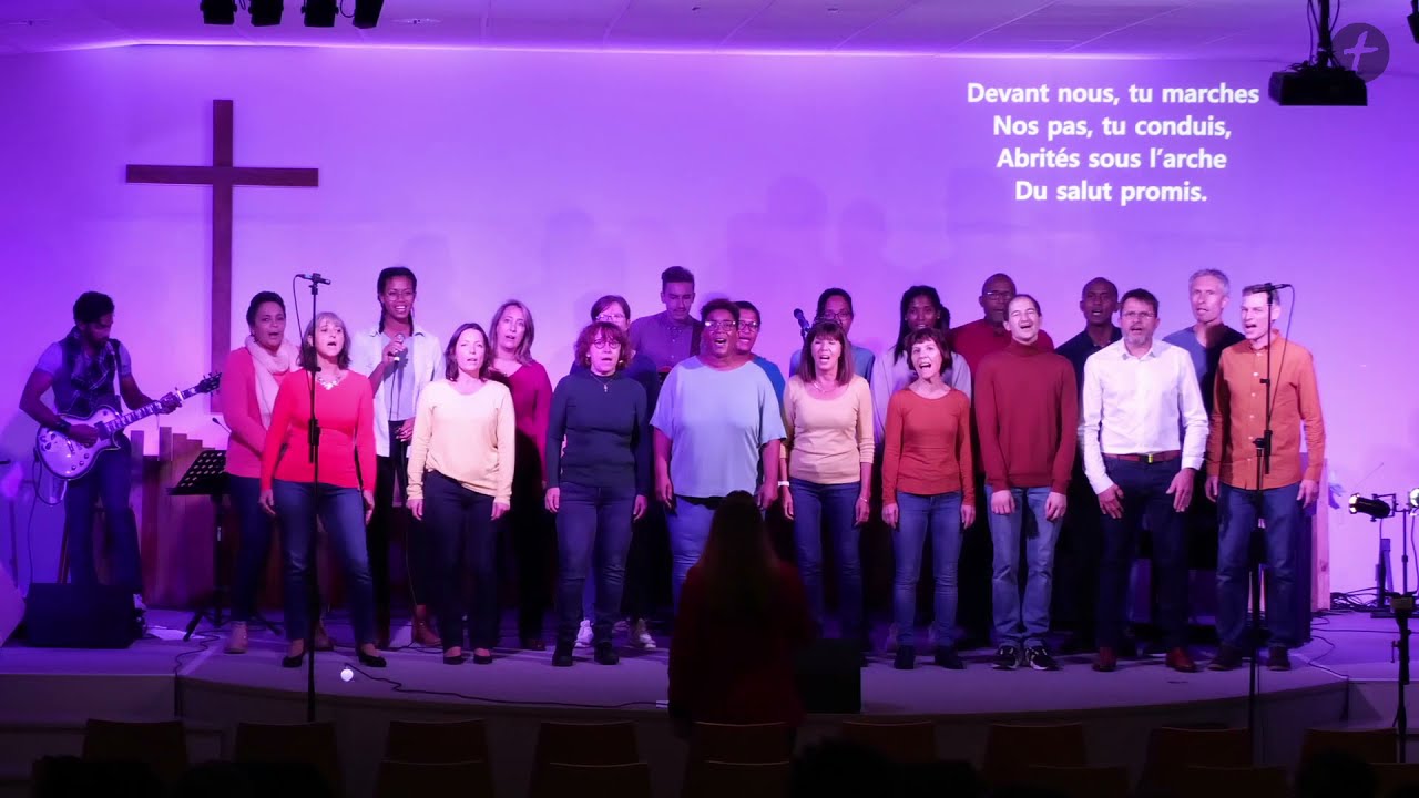 Notre Dieu est pour nous (God is for us - CityAlight) cover - YouTube