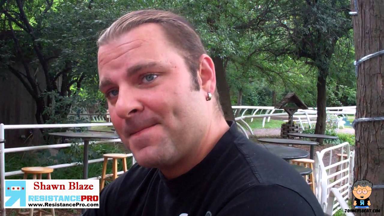 On the Beat with Shawn Blaze at Resistance Pro's "The Mob Rules" - YouTube