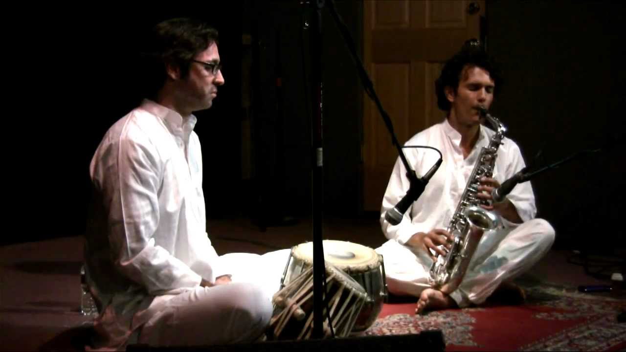 Alaap - Aakash Mittal Indian Classical Recital Part 1 - YouTube