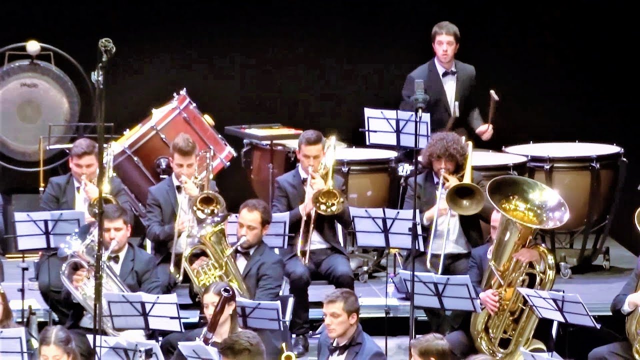 David R. Gillingham | With Heart & Voice | Conductor: Douglas Bostock ...