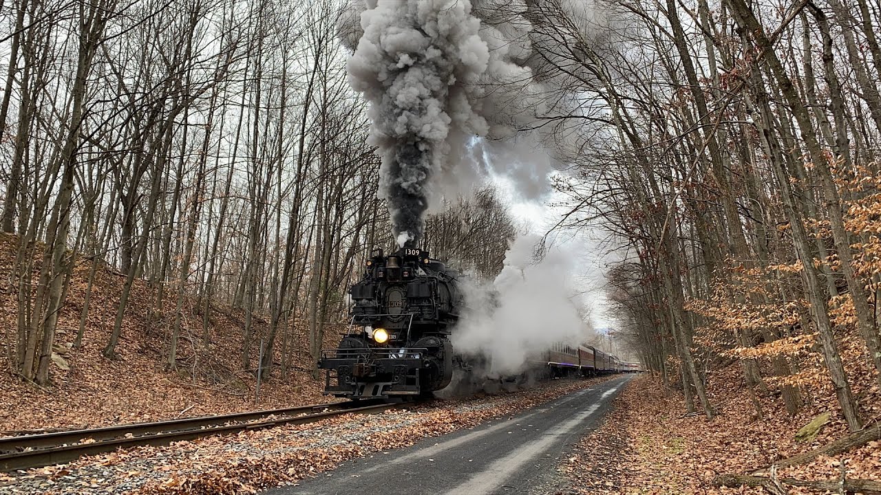 Western Maryland Scenic Railroad H-6 #1309 Steam Train Slippery Starts ...