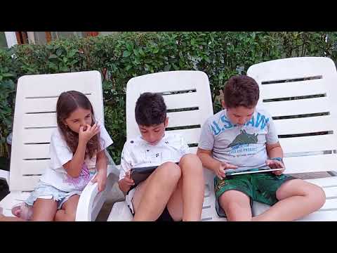 Ata ile yaman minecraft oynadı. yanımızda arya da vardı.